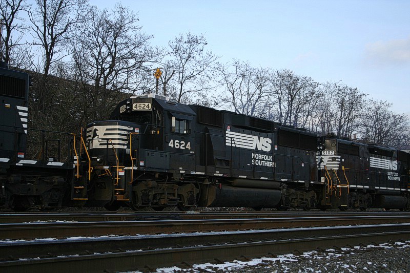 NS 4624